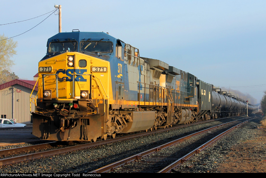 CSX 371
